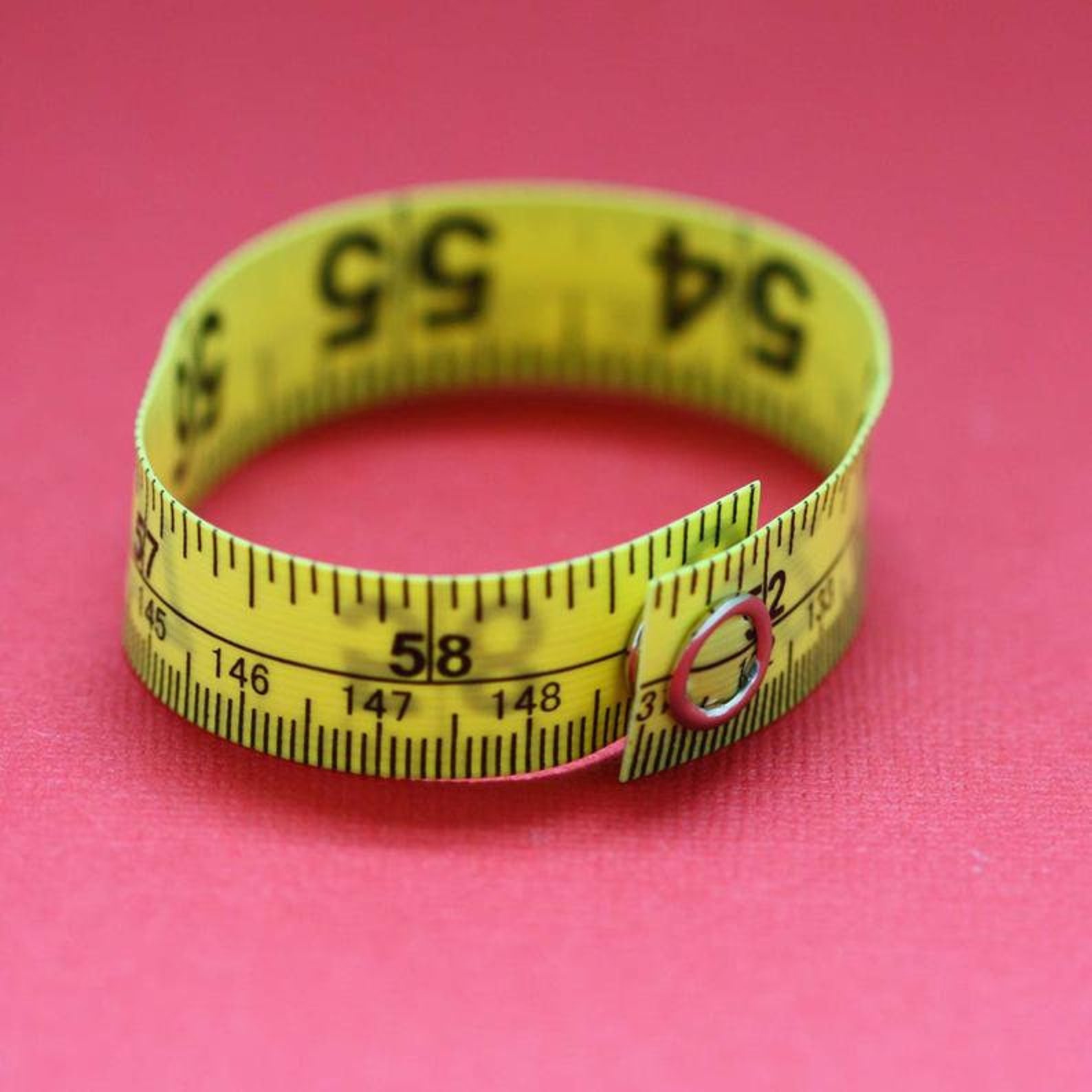 Large Pack of 25 Tape Measure Bracelets in Various Colors - Statement ...