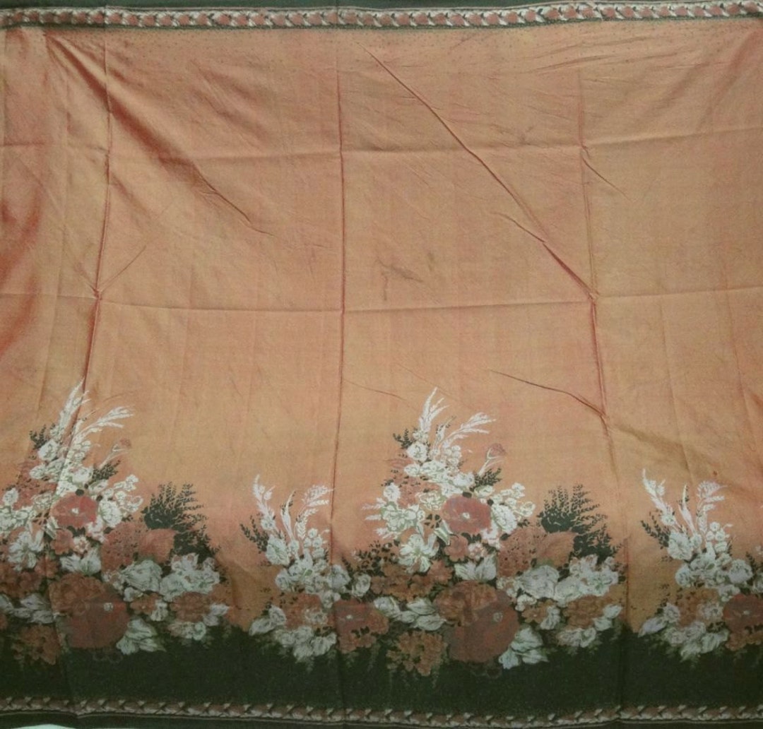 Shot Silk Rosy-gold Floral Along Hem in White Red and Black Sari Fabric ...
