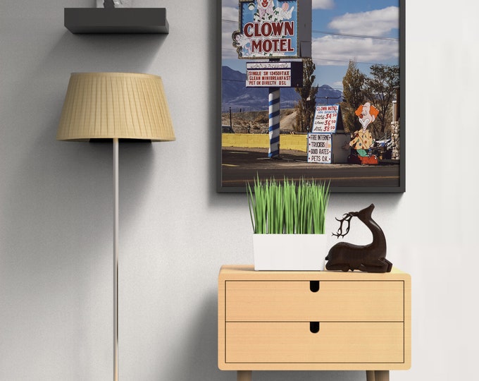 Clown Motel Tonopah Nevada Wall Art, Haunted Motel, Americana Retro ...