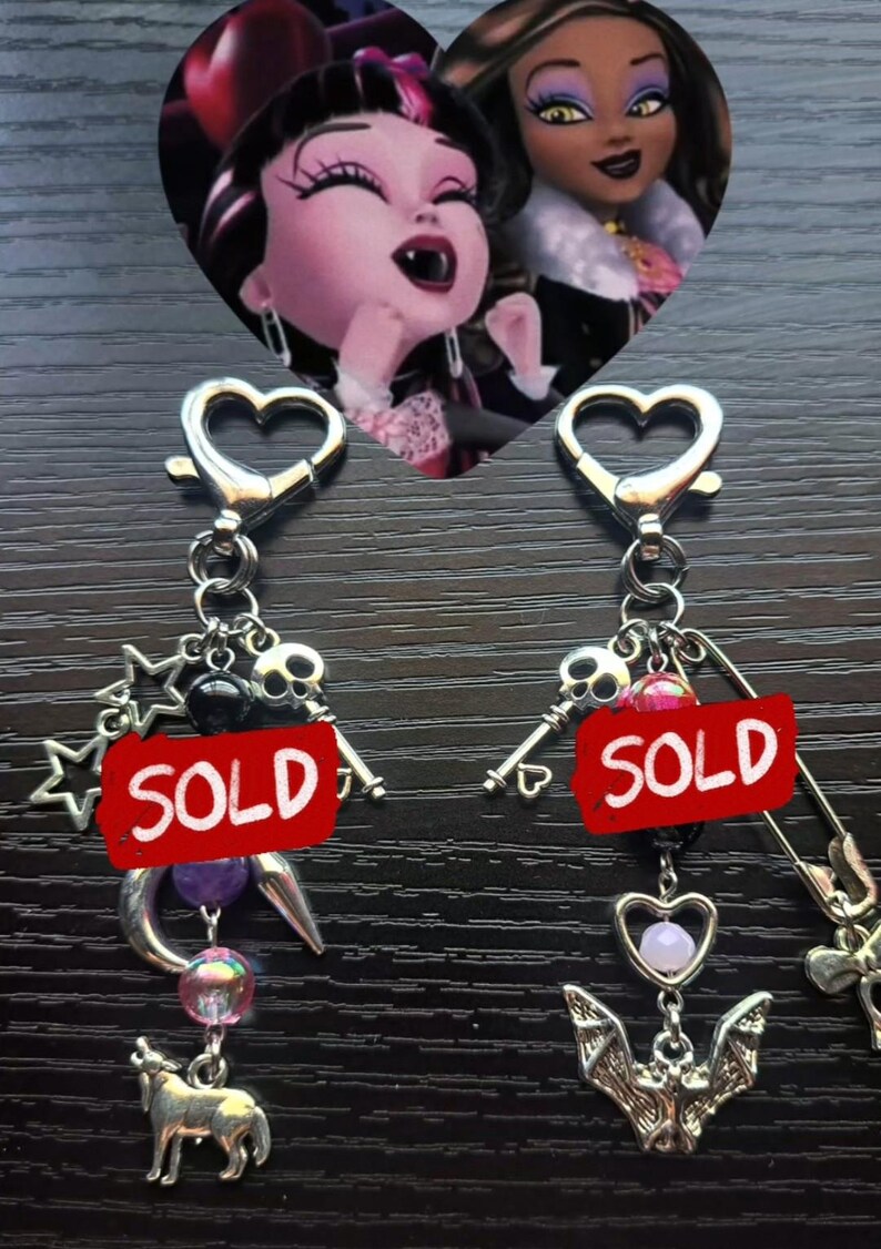 Couples/friendship Keychain Set: Monster High, Adventure Time, Horror ...