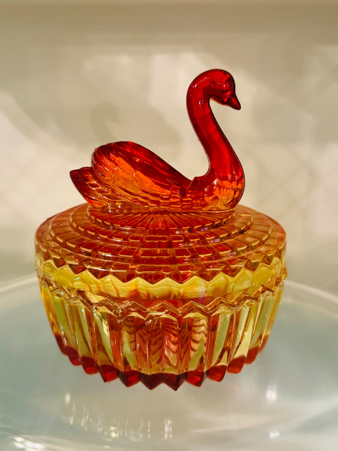 Jeanette Glass Swan Powder Jar 1920s - Etsy