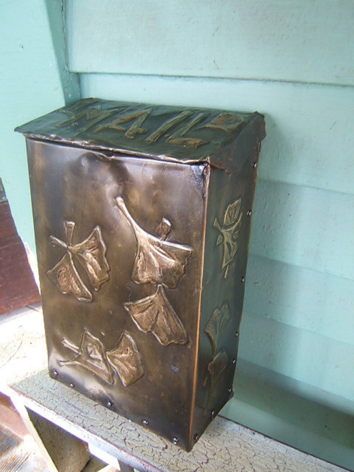 Ginkgo Leaf Mailbox - Etsy