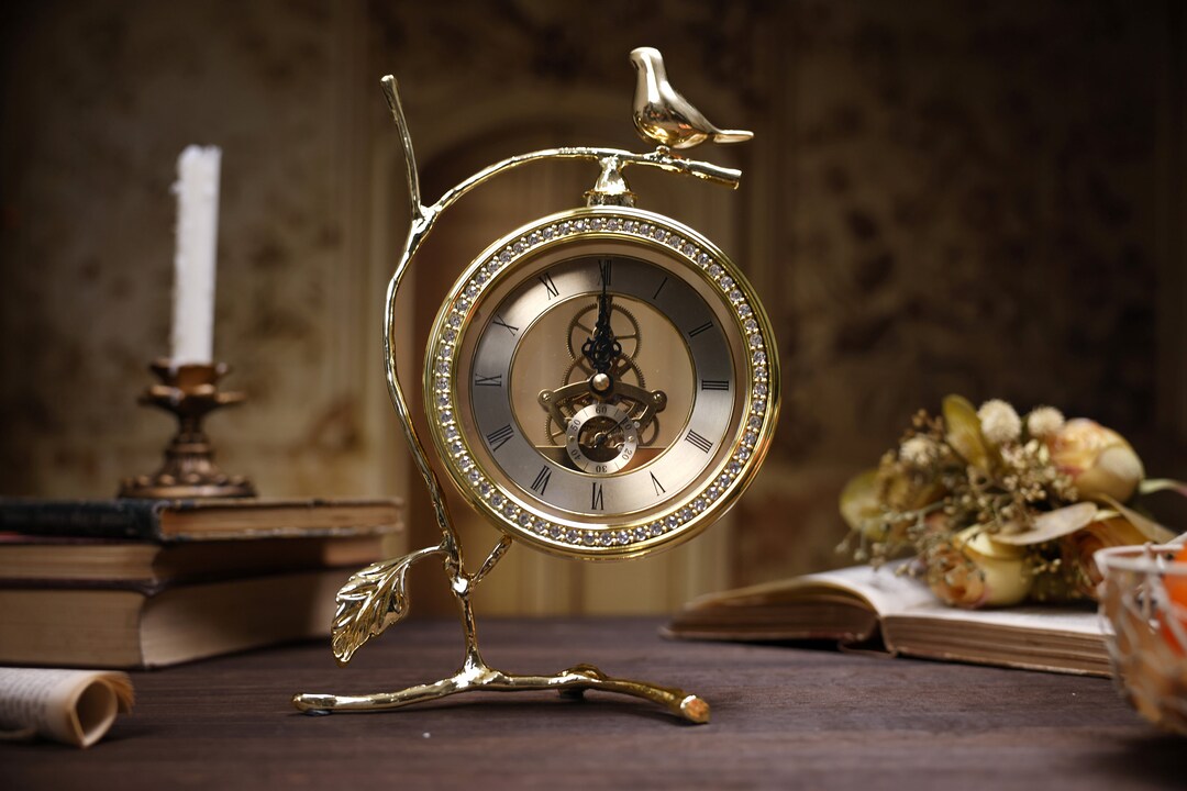 Timeless Retro Luxurious Steampunk Mechanical Table Clock Home Accents ...