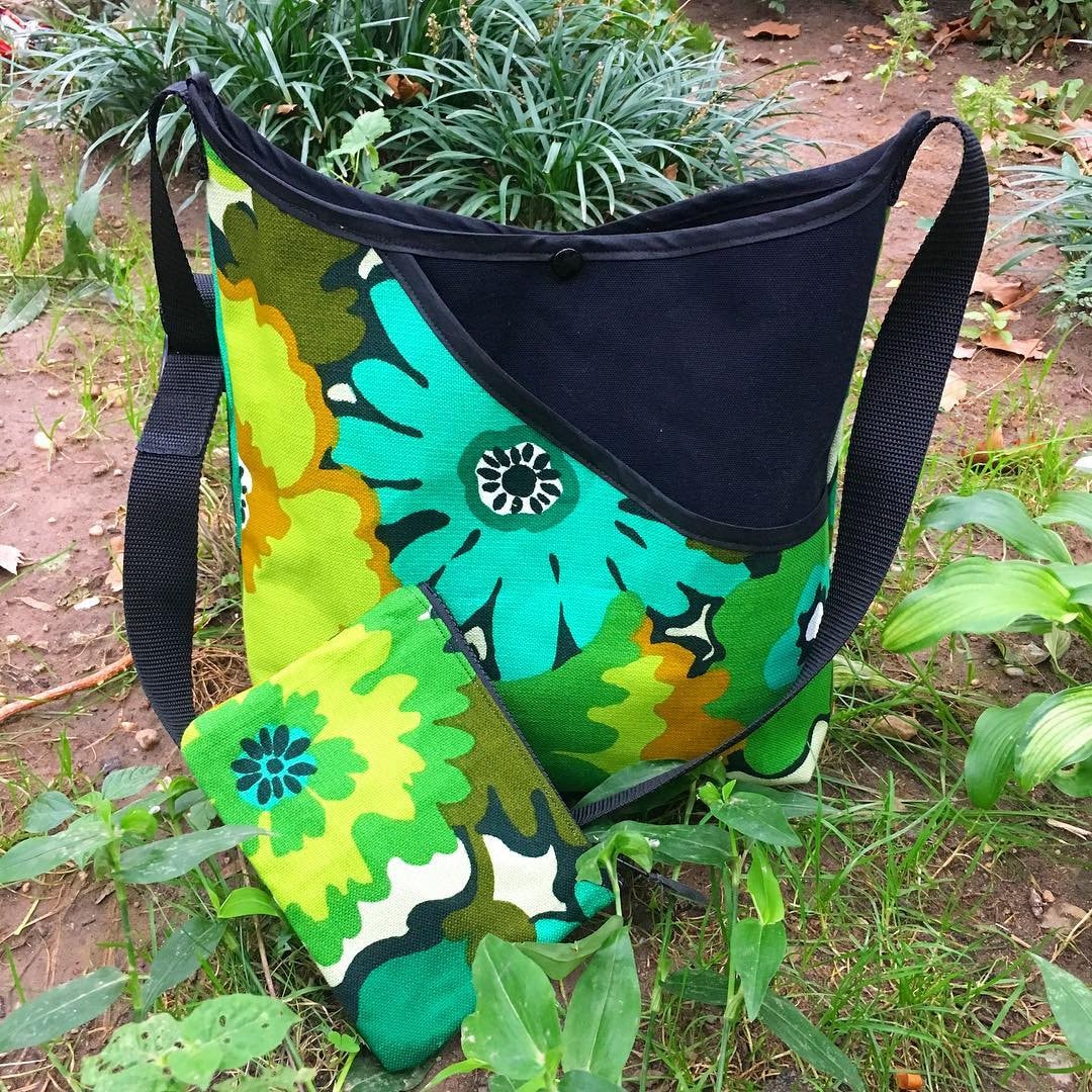 Vintage Floral Barkcloth and Canvas Market Bag with Pouch, Crossbody ...
