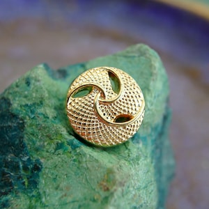 6 Vintage Buttons, Unusual Shape, Gold Color Shank Buttons-pick up Size ...