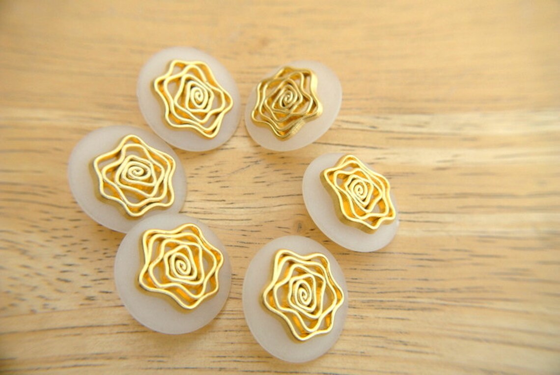 6 Vintage Buttons Gold Color Rose Flower on Frosted White 23mm | Etsy