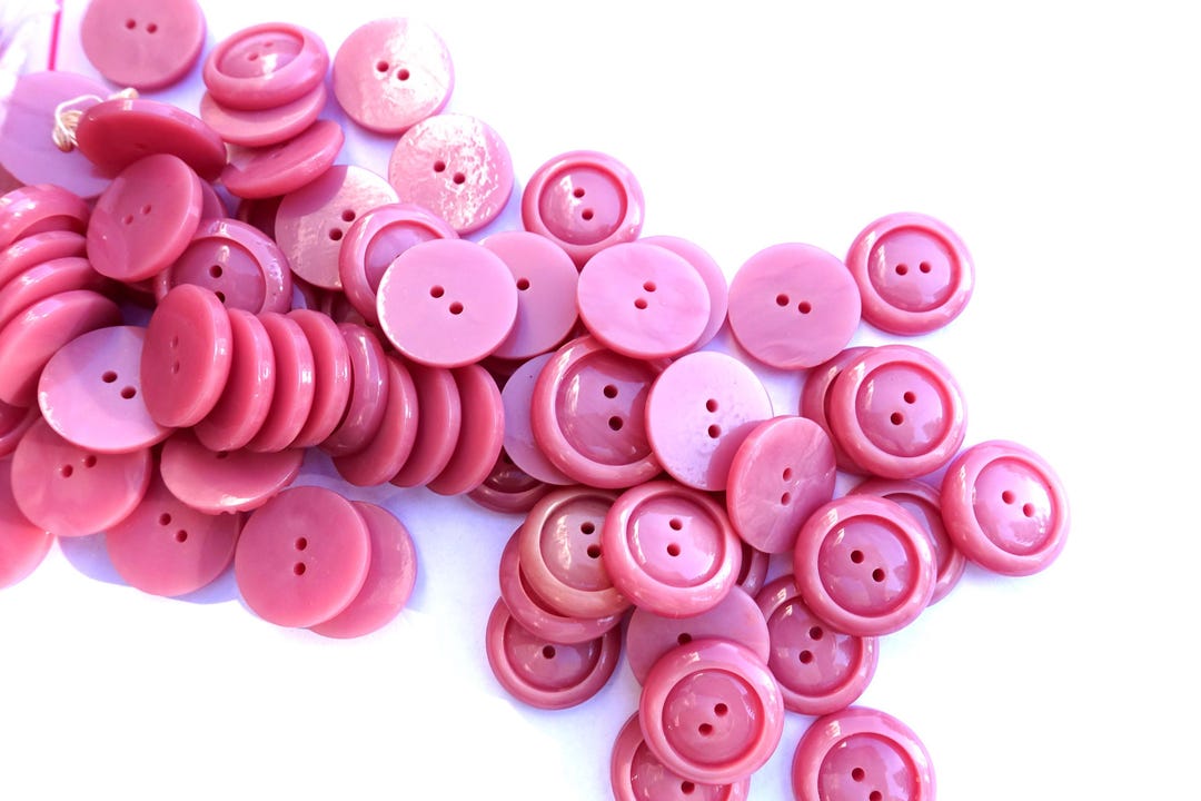 10 Vintage Plastic Buttons, Pink, Simple Sweet Buttons 15mm - Etsy