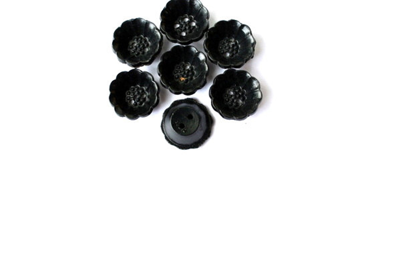 7 Vintage Antique Plastic Buttons Flower Cup Shape Black 15mm - Etsy
