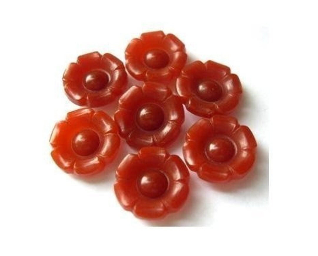 Vintage Cognac Flower Buttons: 18mm Shank Beads - Etsy
