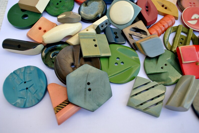 55 Antique and Vintage Plastic Buttons RARE Buttons Deco Art - Etsy
