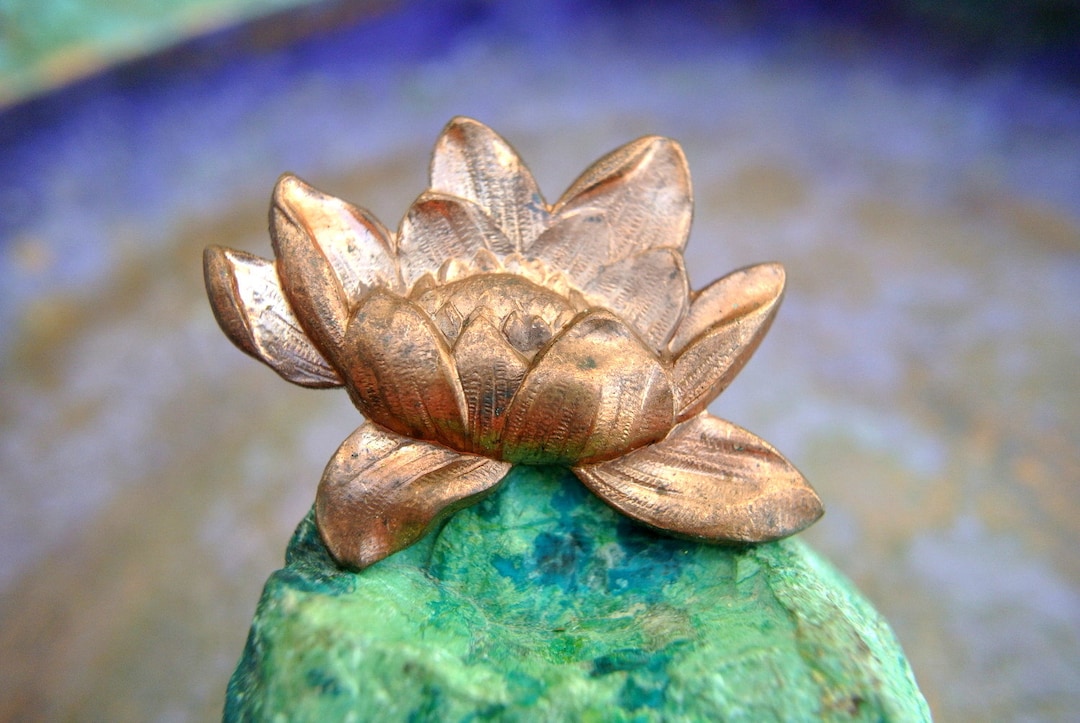 Vintage Copper Lotus Flower Metal Stamping: Rare Finding (43mmx28mm) - Etsy
