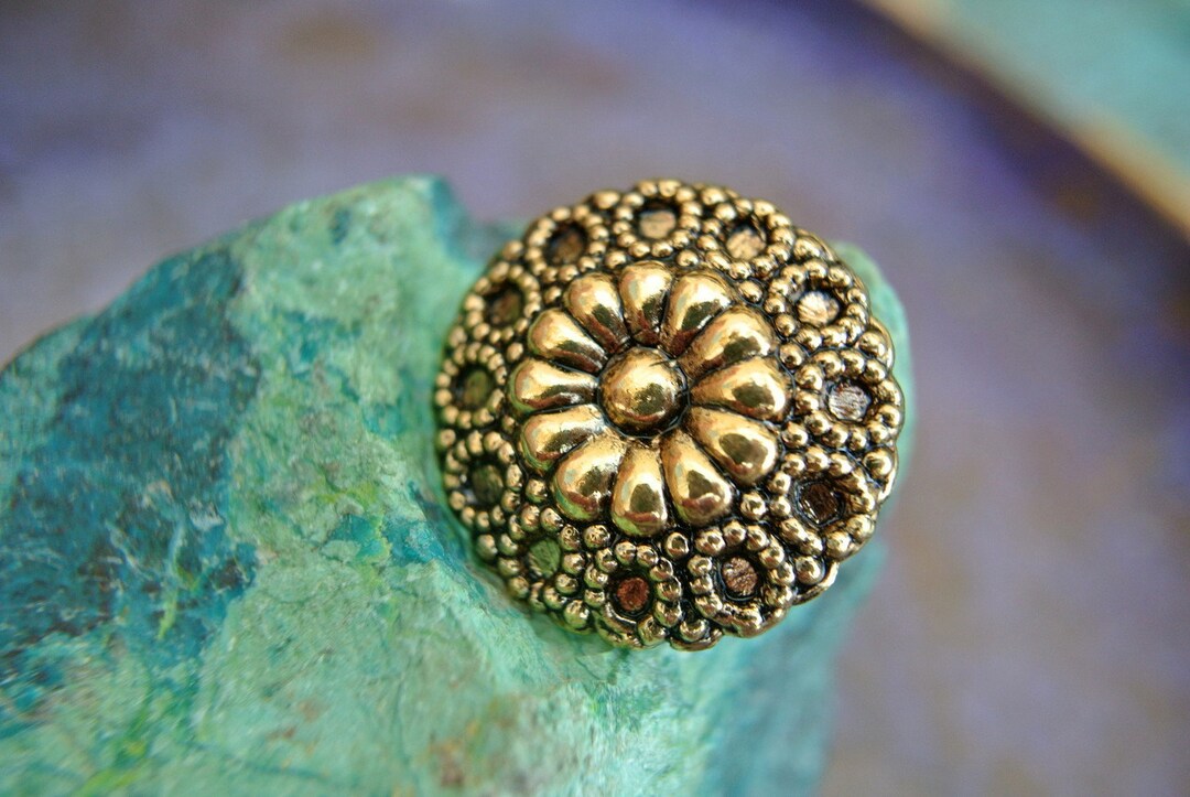 6 Vintage Flowers Buttons Bronze Color 25mm - Etsy