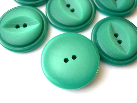 Doll & Model Making 6 Vintage buttons light green 26mm Materials ...