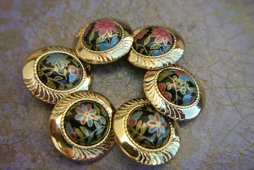 6 Buttons Plastic Colorful Flowers on Black With Gold Color Circle ...