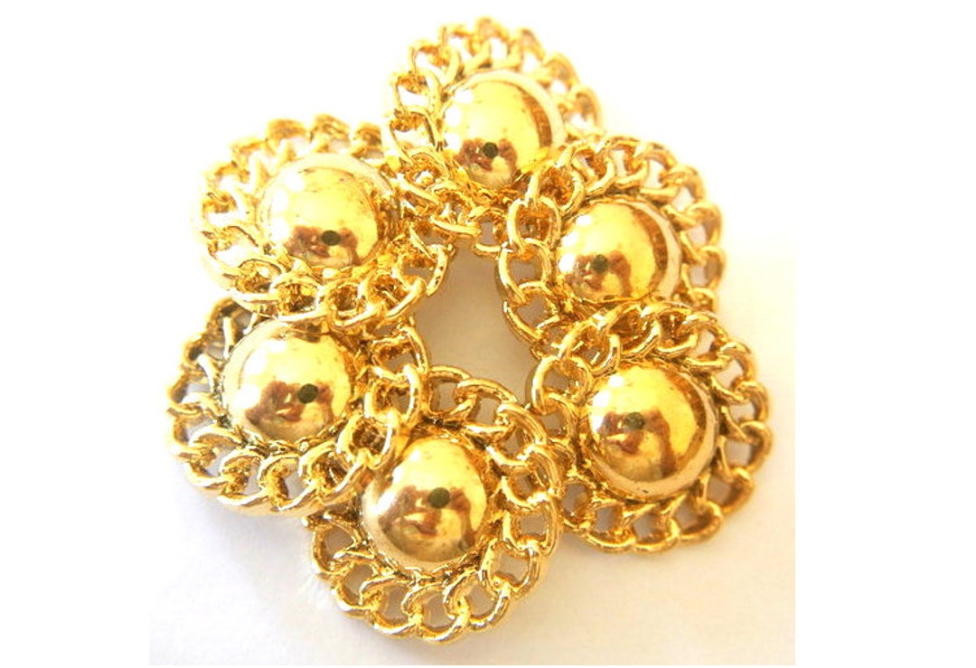 6 Vintage Gold Flower Buttons: 30mm Shank Buttons - Etsy