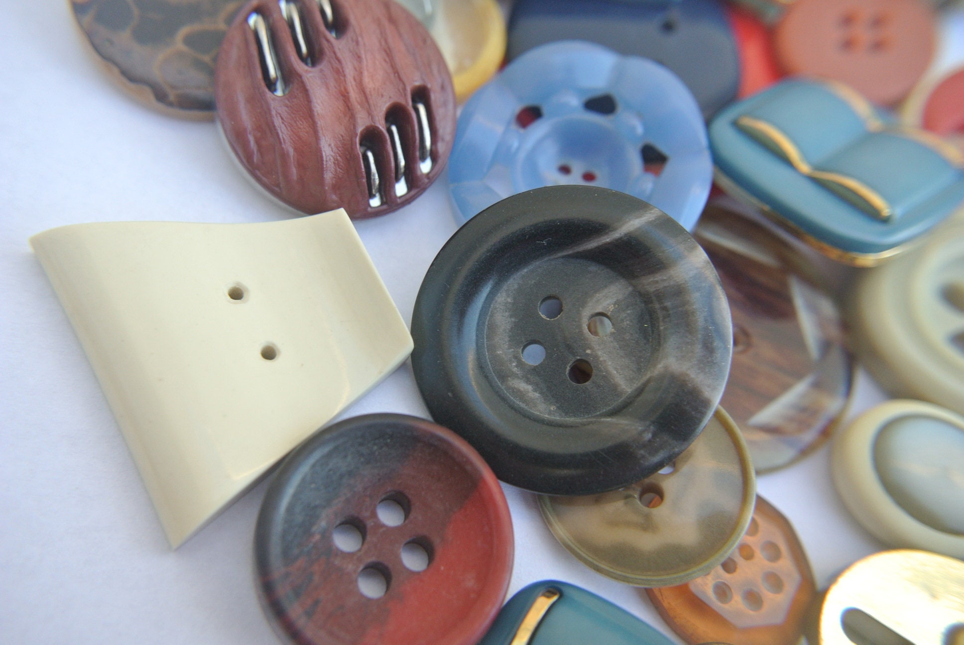 55 Antique and Vintage Plastic Buttons Unique Rare Buttons - Etsy