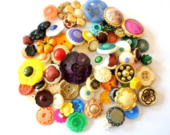 55 Antique and Vintage Plastic Buttons, RARE Buttons, Deco Art Buttons ...