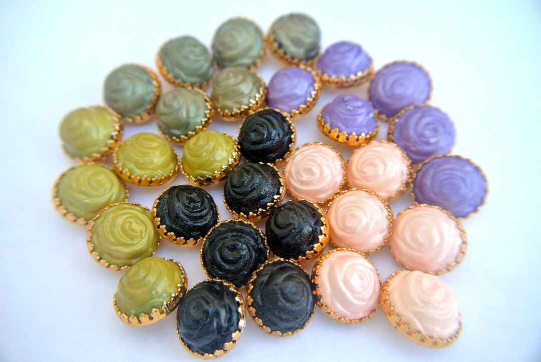 36 Vintage Rose Flower Buttons, 5 Colors With Gold Base, 6 Buttons of ...