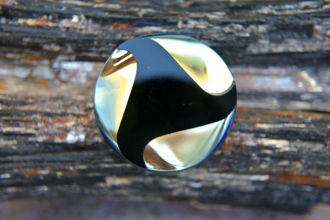 Antique Vintage Button ART DECO Carved Designed, Czech Button 32mm - Etsy