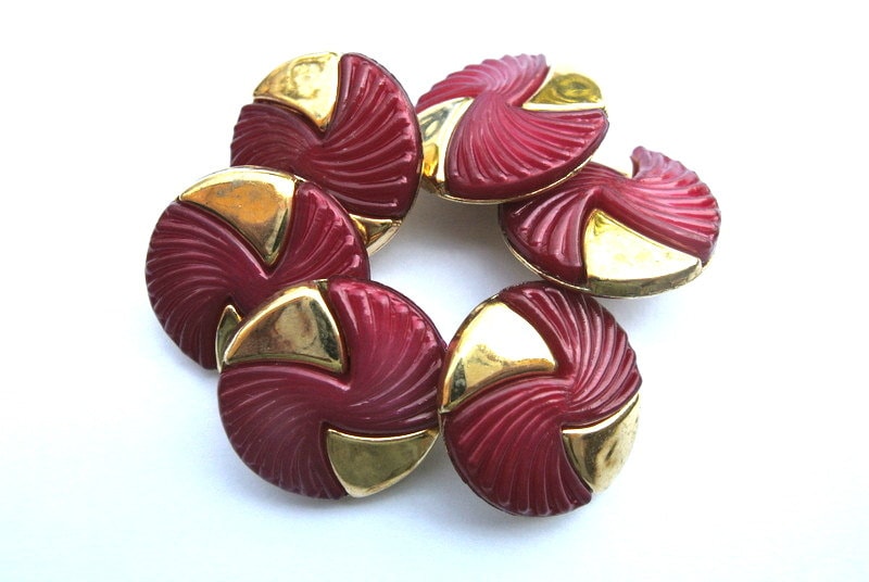 6 Antique vintage plastic buttons dark red with gold color | Etsy