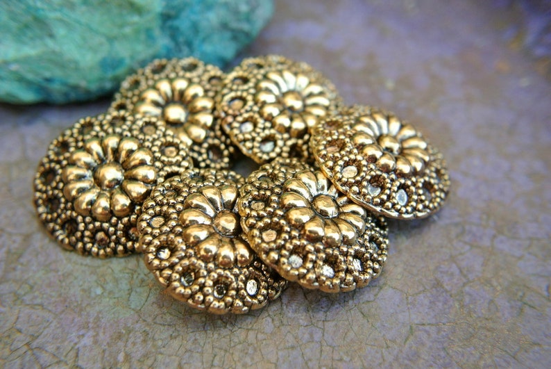 6 Vintage Flowers Buttons Bronze Color 25mm - Etsy
