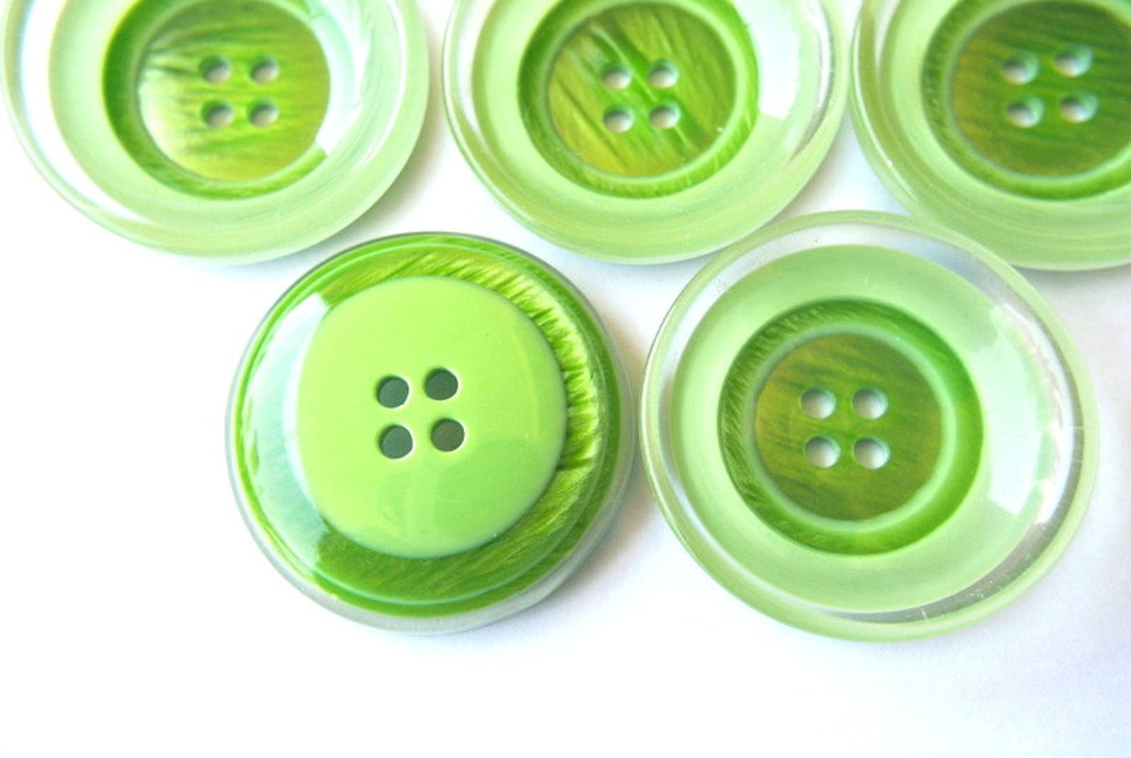 6 Plastic Buttons New Buttons Green Shades 38mm Beautiful | Etsy