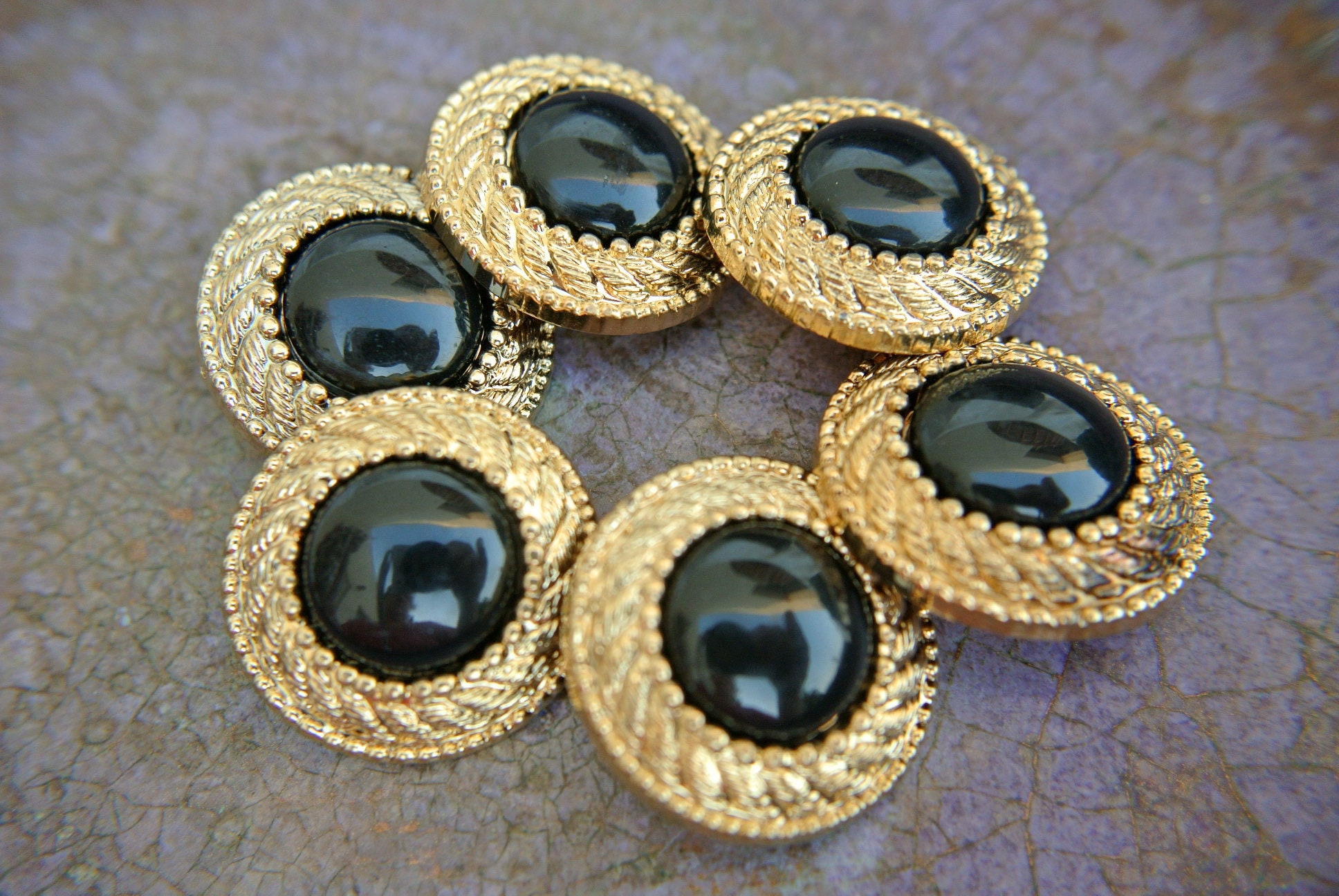 6 Vintage buttons plastic gold color with black center 25mm | Etsy