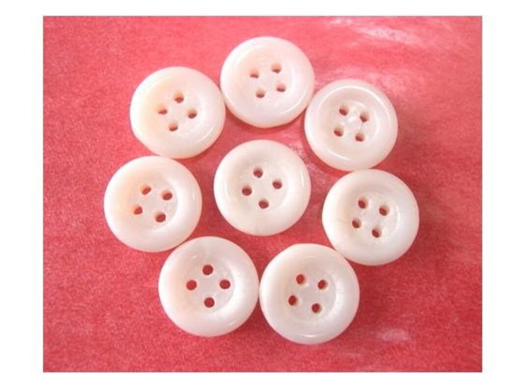 10 Buttons, Vintage, White Milk Glass Buttons, Can Be Use as a Bead, 13 ...