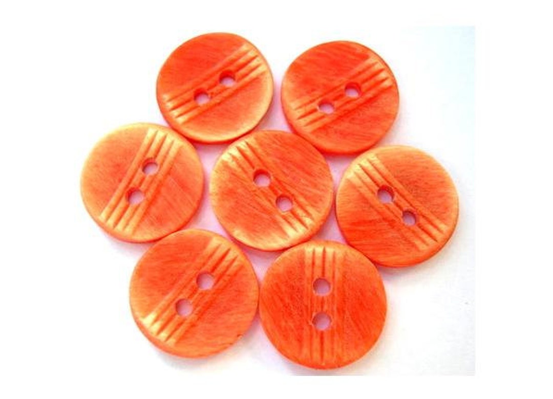6 Vintage Plastic Orange Buttons 15mm - Etsy