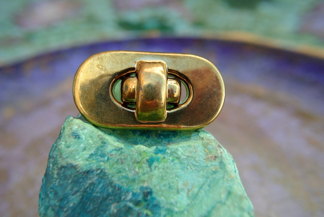 6 Vintage Buttons Plastic Bronze Color Rare Unique Buttons 35mmx18mm - Etsy