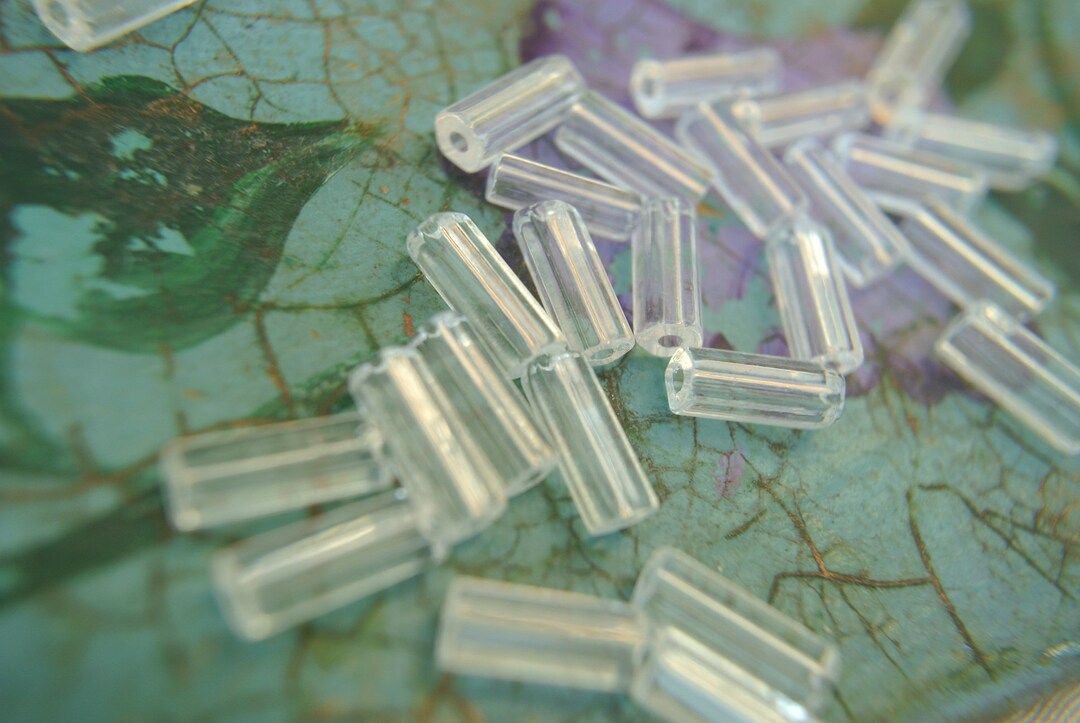 ATLAS Beads, 40 Vintage Glass Beads Clear Glass, Tube Beads, Hexagon ...
