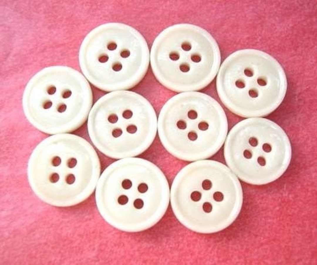 15 Buttons, White, Vintage Glass Buttons, Can Be Use as a Bead, 12mm ...