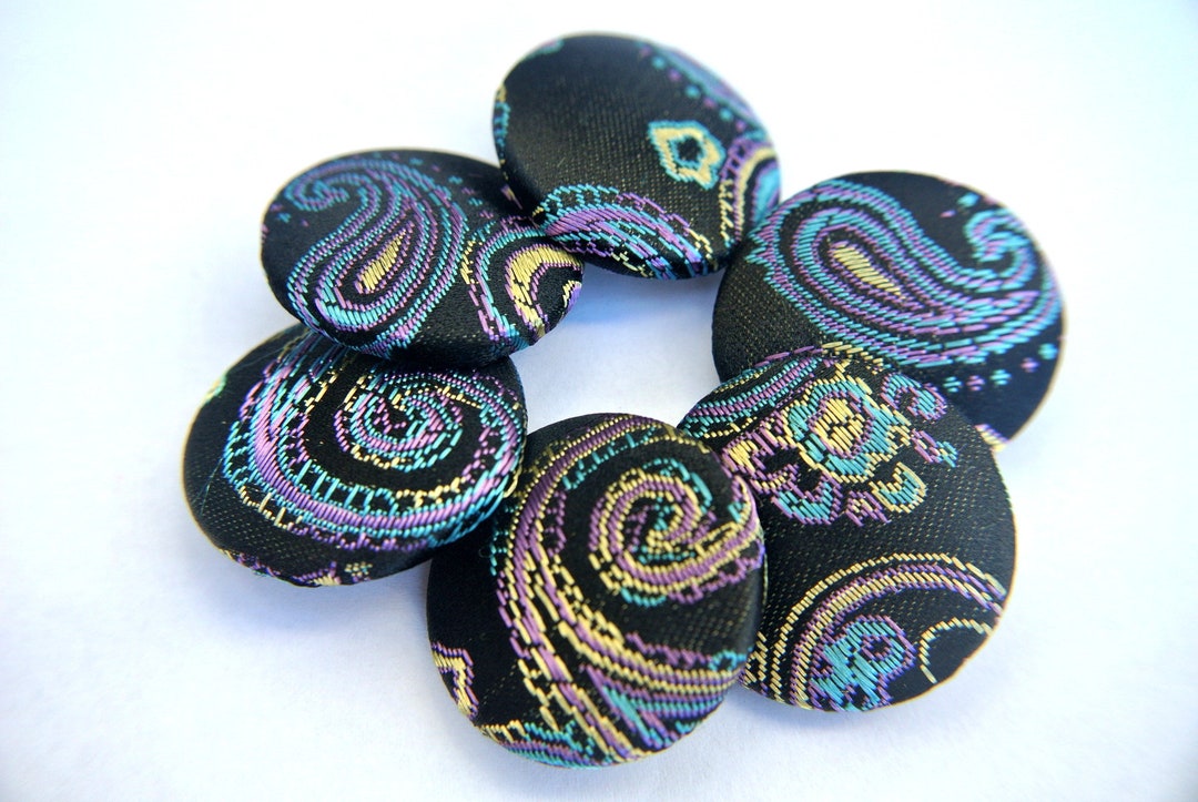 6 Fabric Covered Buttons Handmade Buttons of Damaskus Fabric - Etsy