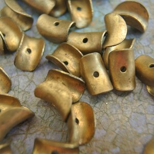 10 Vintage Metal Beads,bronze Color, Unique, 11mmx4mm Beads - Etsy