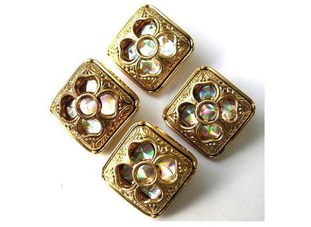 6 Vintage Buttons Square Gold Color Plastic Inside Flower Design With ...