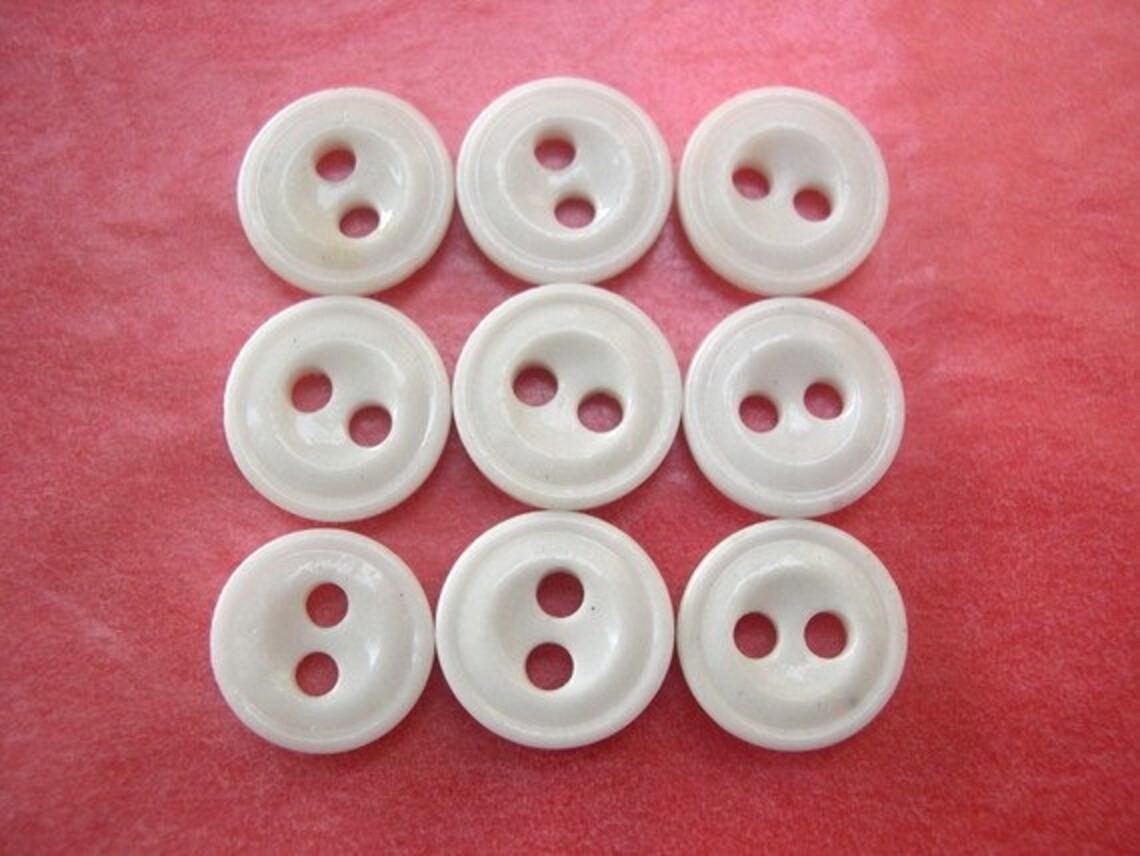 15 Glass Buttons Antique Vintage White Can Be Use as a - Etsy