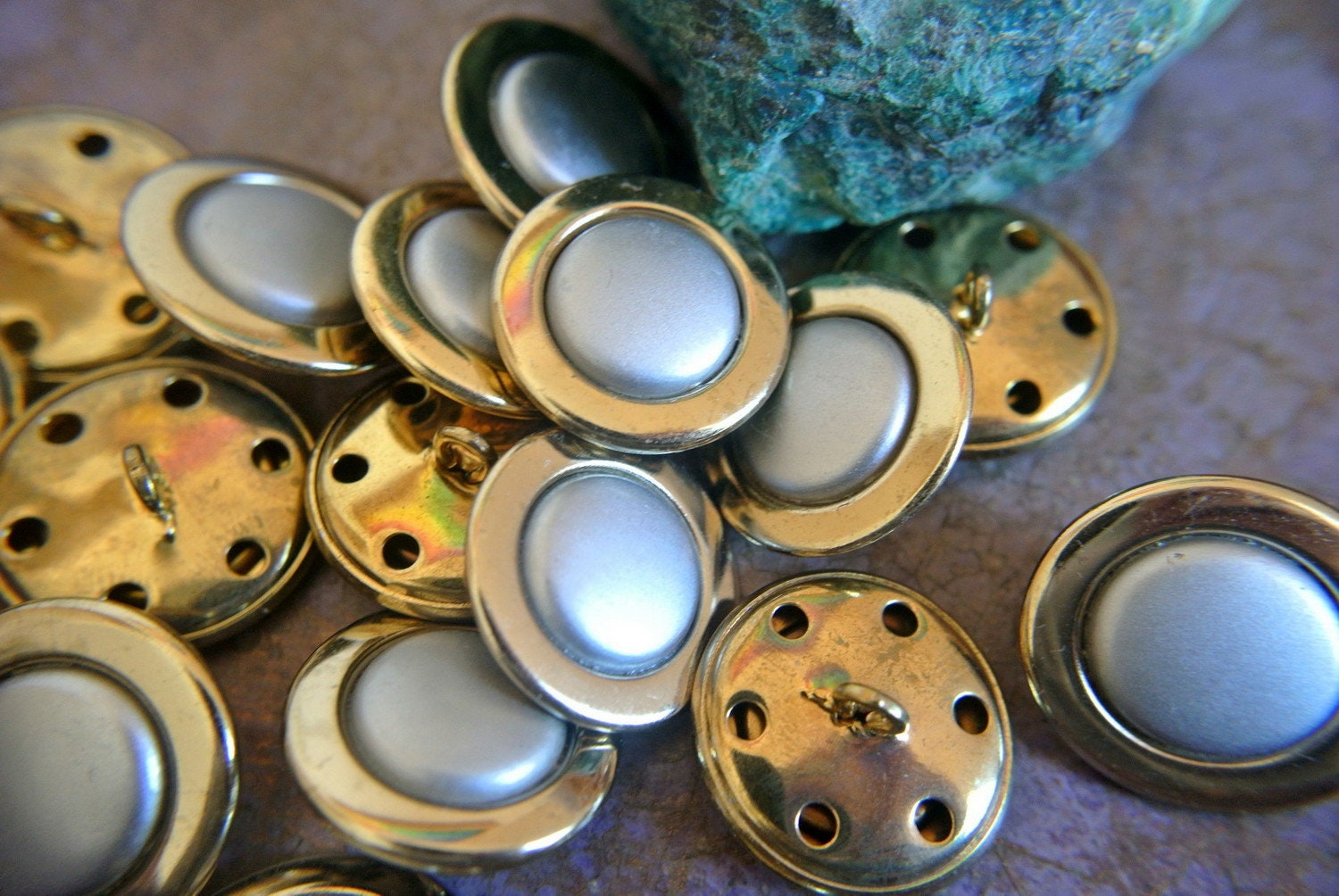 6 Buttons vintage metal gold and silver colors very good | Etsy