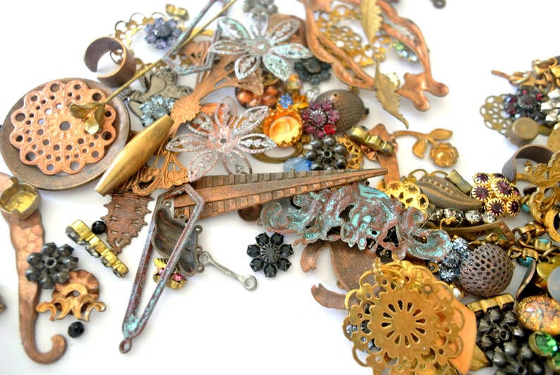 MIX of 175 Gram Vintage Jewelry Making Pieces: Assorted Designs - Etsy