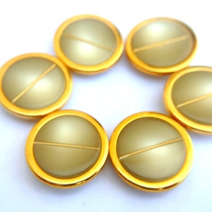 6 Vintage Plastic Buttons, High Quality, Beige Buttons With Gold Color ...