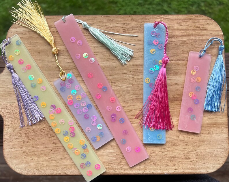 Smiley Resin Bookmark Epoxy Bookmark Hard Bookmark Resin Art Rainbow ...