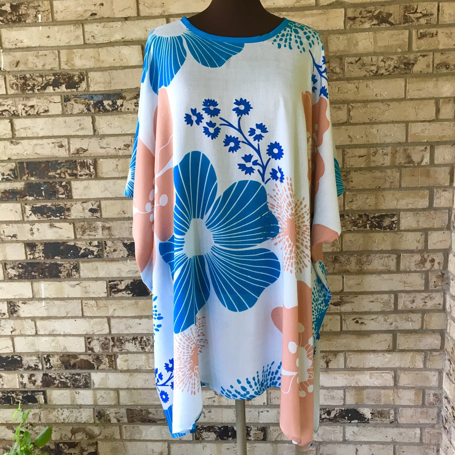 Plus Size Tunic, Hibiscus Floral Design, Lightweight Rayon Fabric - Etsy
