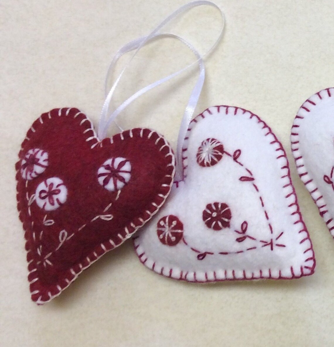 Felt Valentine Heart Embroidered Ornaments PDF Downloadable - Etsy