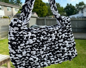 Crochet Tote Bag, Mini Chunky Crochet Bag, Tshirt Yarn Crochet Bag ...