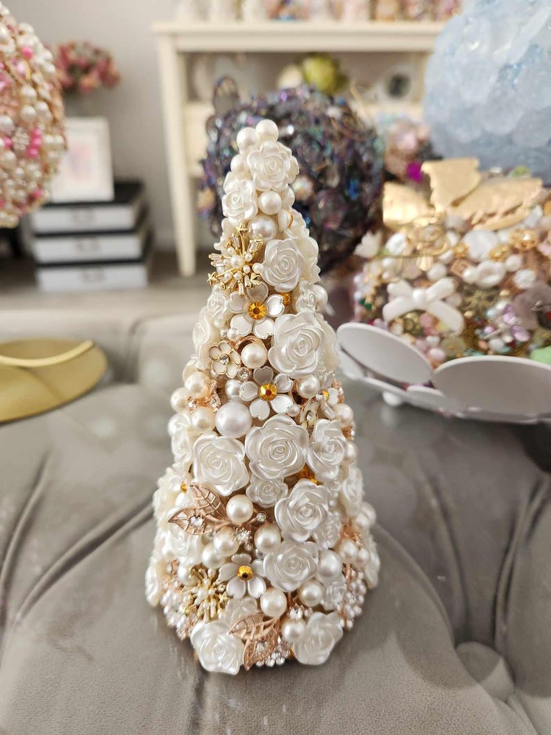Ivory and Gold Beaded Mini Tree Using Repurposed Jewelry, Rhinestones ...
