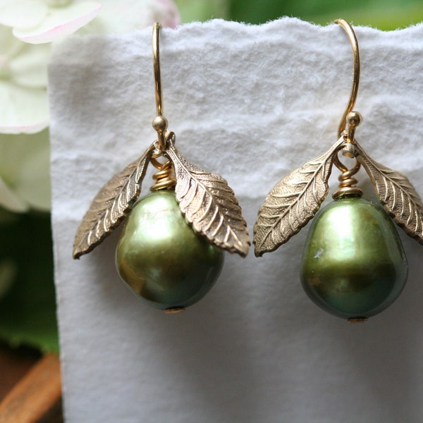 Green Pearl Jewelry - Etsy