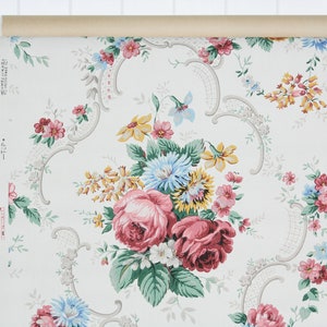 1940s Vintage Wallpaper by the Yard - Floral Cabbage Rose Wallpaper ...