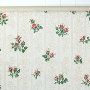1950s Vintage Wallpaper by the Yard Red Rosebuds and Green Leaves on ...