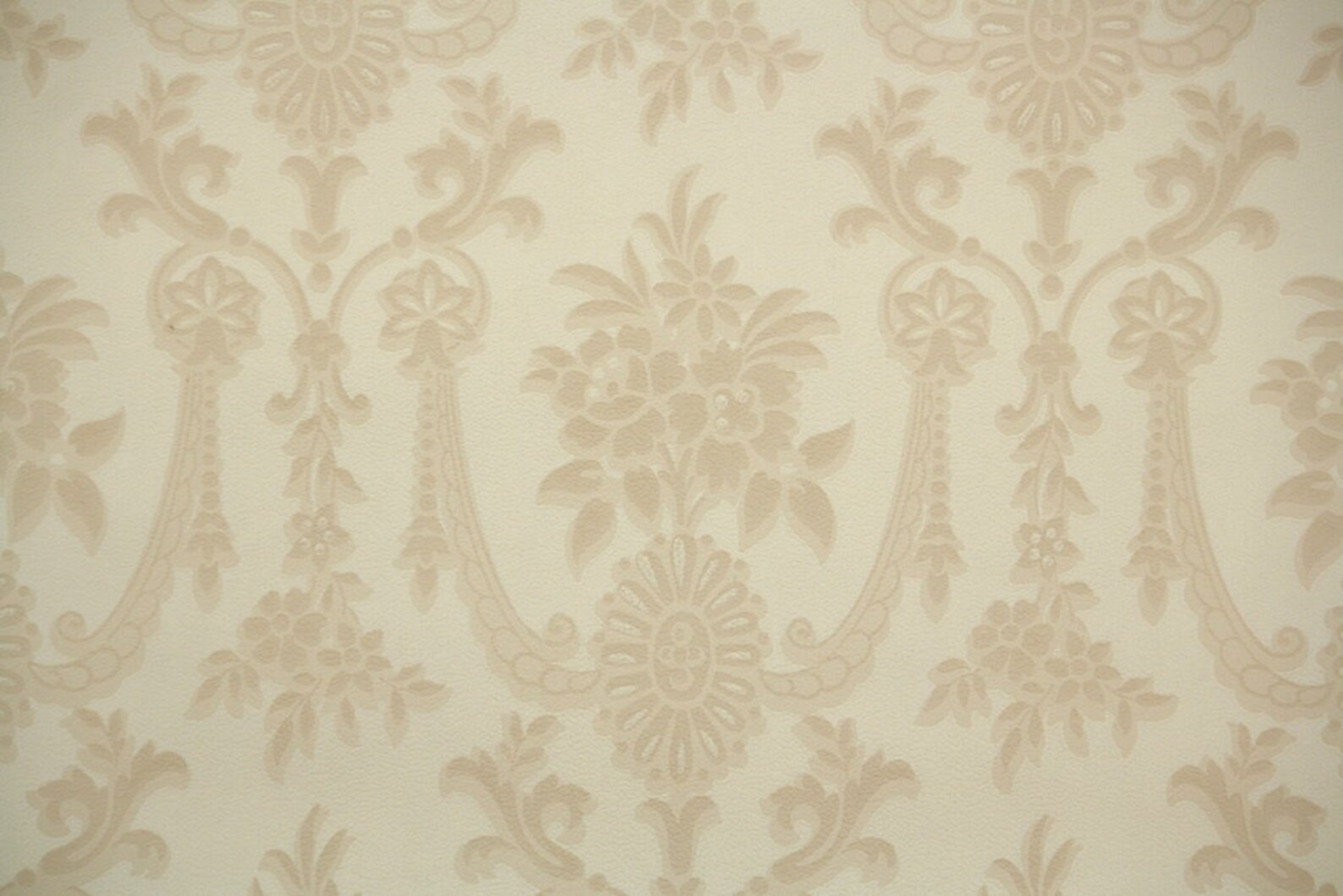 1940s Vintage Wallpaper by the Yard Tan and Cream Victorian - Etsy