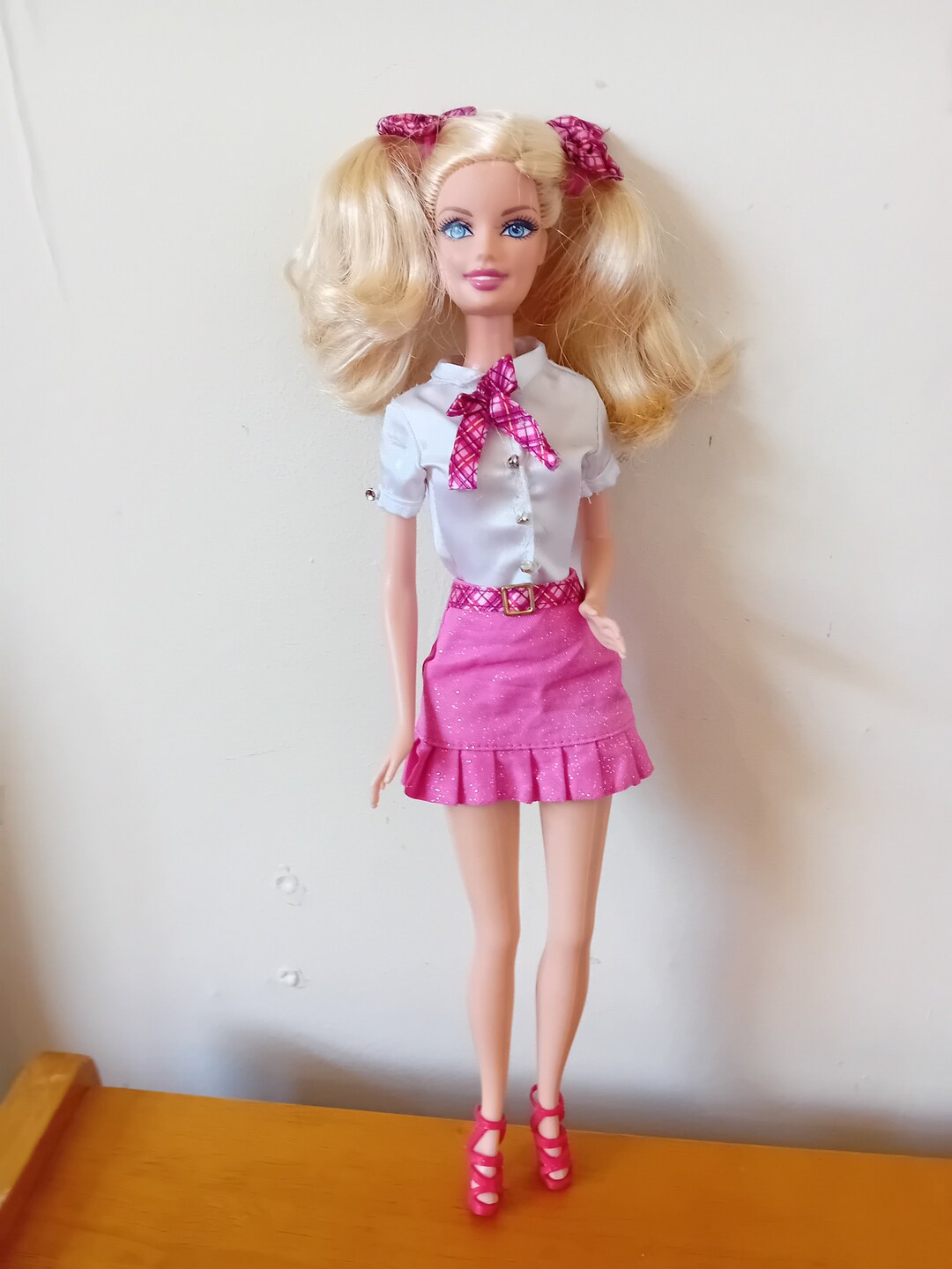 Vintage 1999 Princess Charm School Barbie Doll Blair in Uniform Rare ...