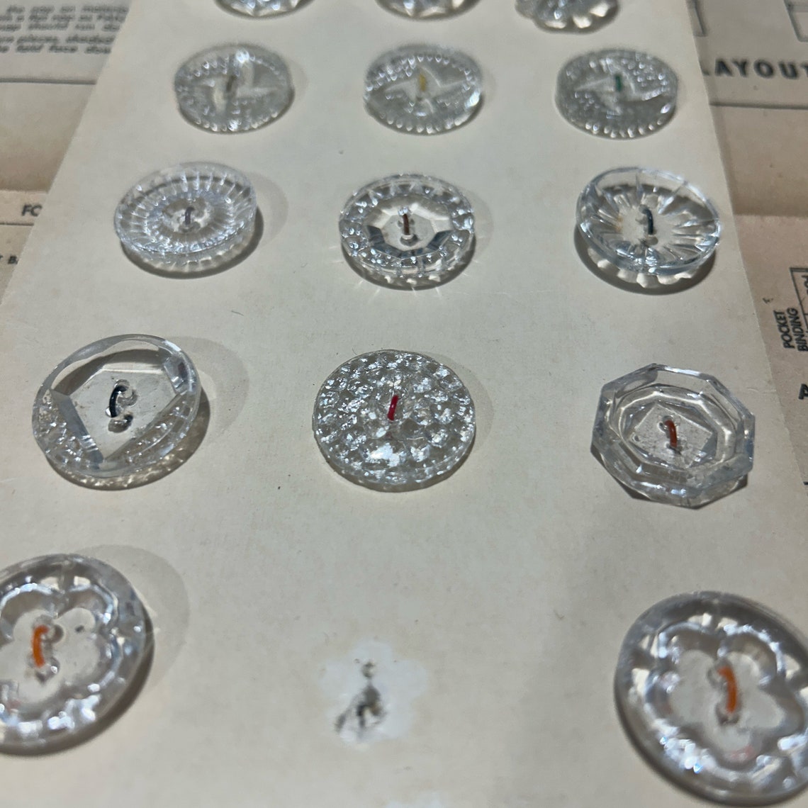 Button Card With 14 Clear Plastic Buttons in Various Patterns Buttons ...